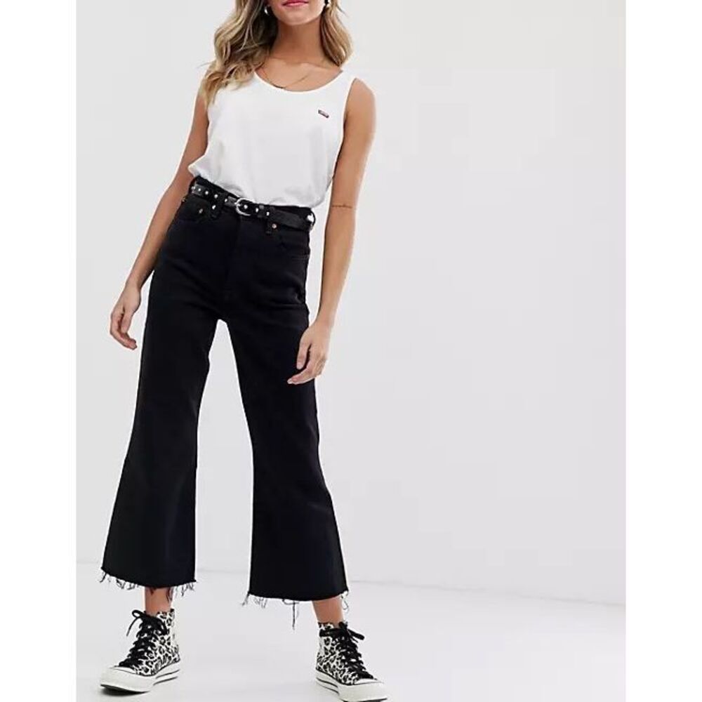 Levis Ribcage Crop Flare Jeans On The Rocks Black … Gem